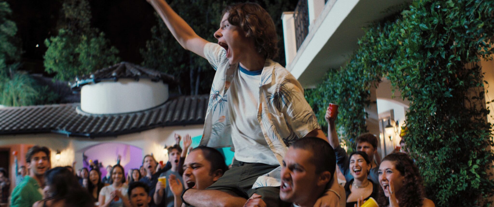 Recensie: Incoming [Netflix; Dave & John Chernin, 2024] - Tim Bouwhuis